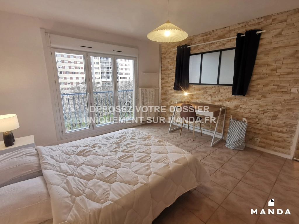 Location d'une Chambre dans T4 à Chambre meublée colocation - Vaulx-en ...